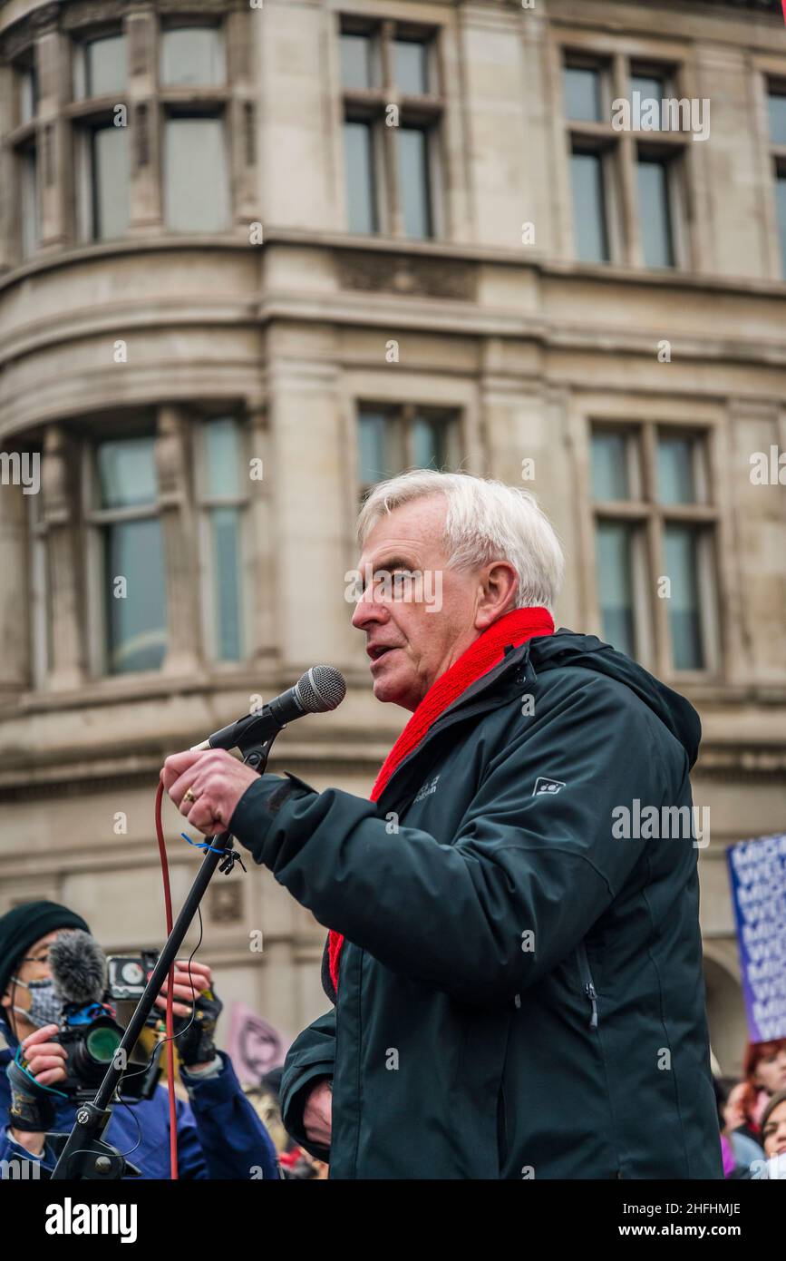 Bill mcdonnell hi-res stock photography and images - Alamy