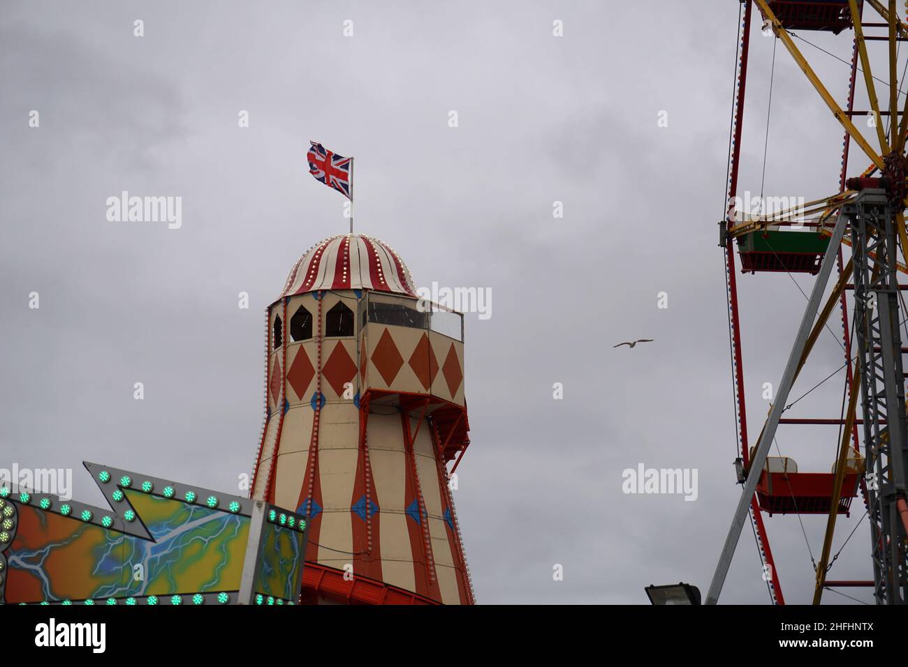 Helter skelter fairground spiral slide hi-res stock photography and ...