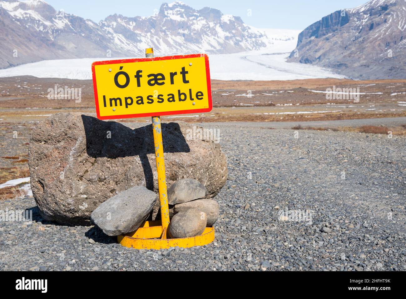 Sign telling that the road ahead is Impassable Stock Photo - Alamy
