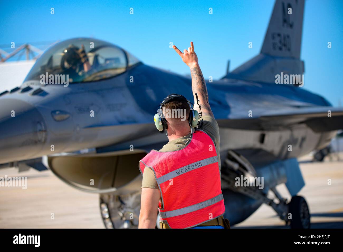 Crew f 16c one hi-res stock photography and images - Alamy
