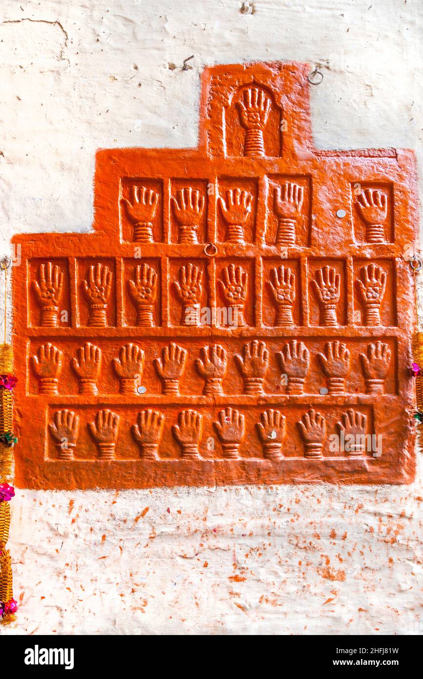 Sati ceremony hi-res stock photography and images - Alamy