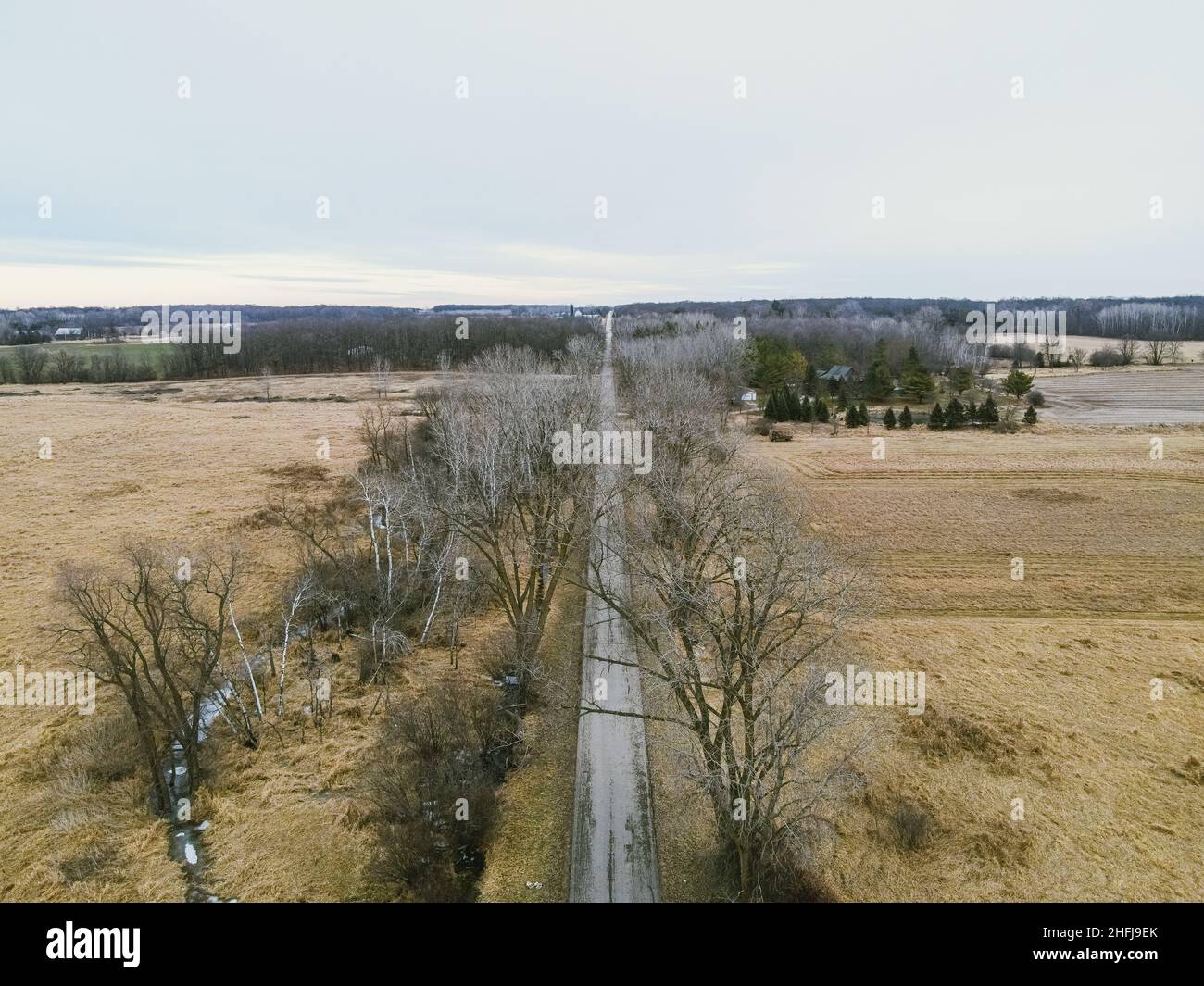 Road into the rural fields and horizon Stock Photo - Alamy