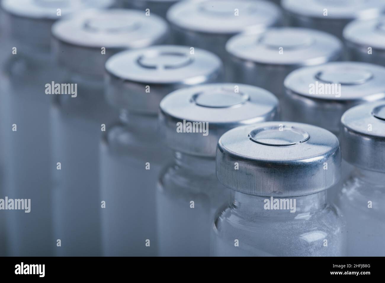 Fish oils bottle hi-res stock photography and images - Alamy