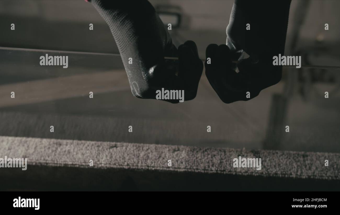 Glass cutting and processing for fireplace doors. Circular glass cutter ...