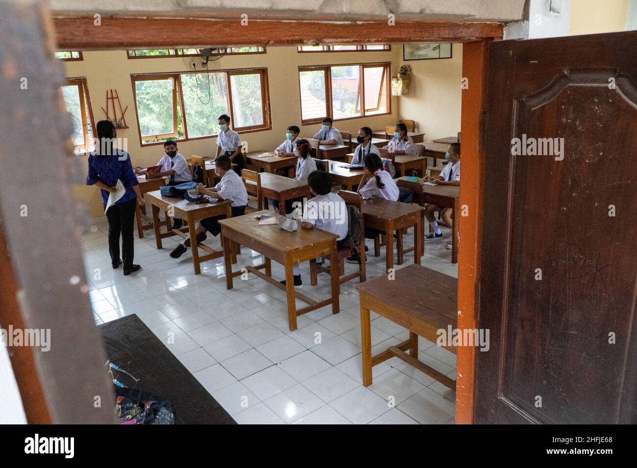 BALI,INDONESIA-5 OCT 2021: classroom atmosphere in Indonesian junior ...