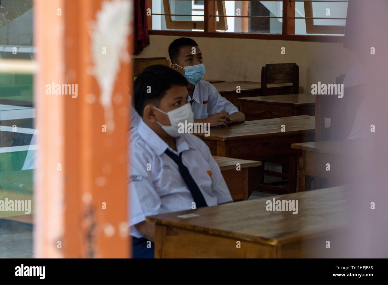 BALI,INDONESIA-5 OCT 2021: classroom atmosphere in Indonesian junior ...
