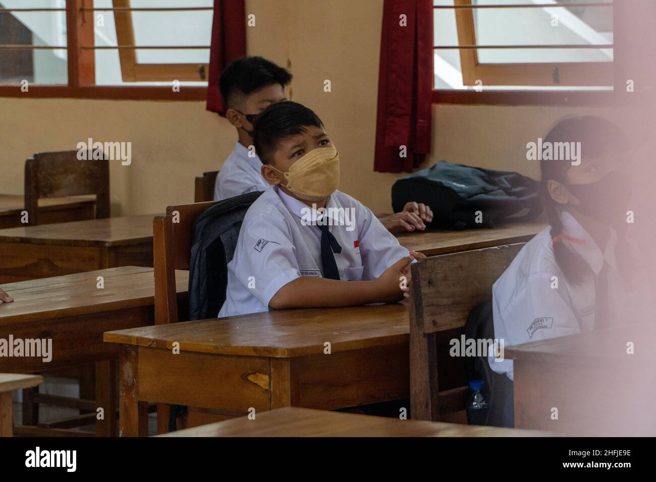 BALI,INDONESIA-5 OCT 2021: classroom atmosphere in Indonesian junior ...