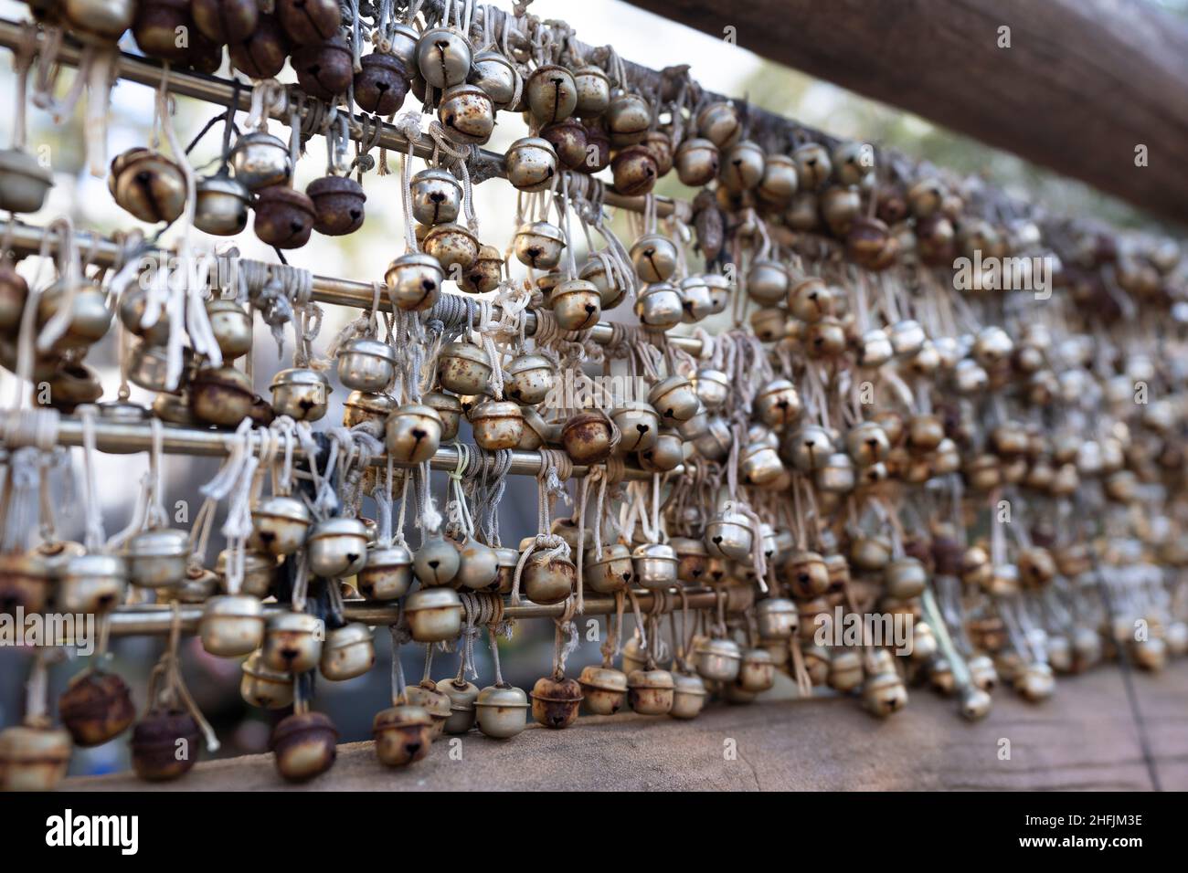 Happy bells at tombs of Hojo Ujimasa and Ujiteru, Odawara City ...
