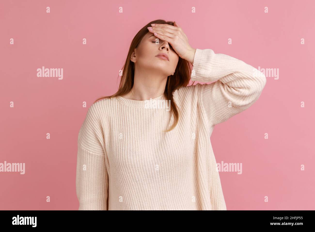 Facepalm hi-res stock photography and images - Alamy
