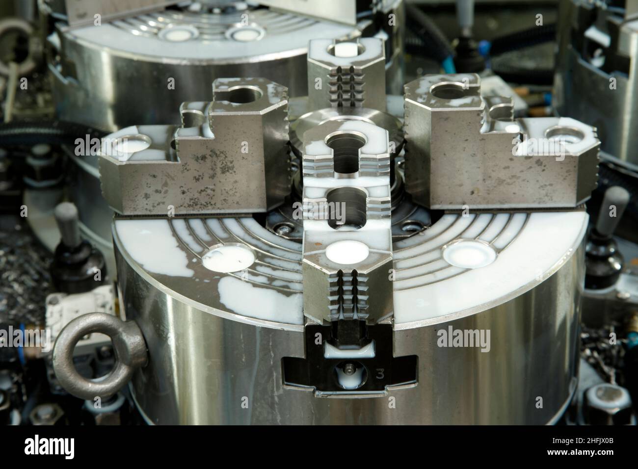 Manufactured metalwork hi-res stock photography and images - Alamy