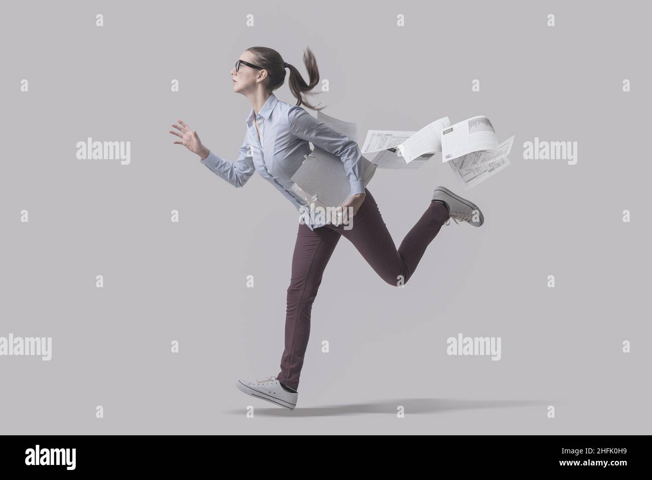 Office paperwork funny hi-res stock photography and images - Alamy