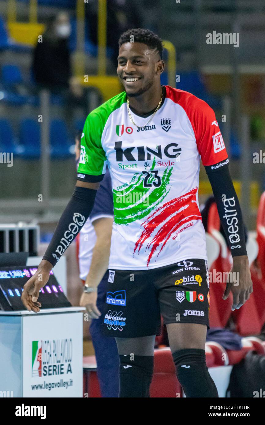 Marlon yant hi-res stock photography and images - Alamy