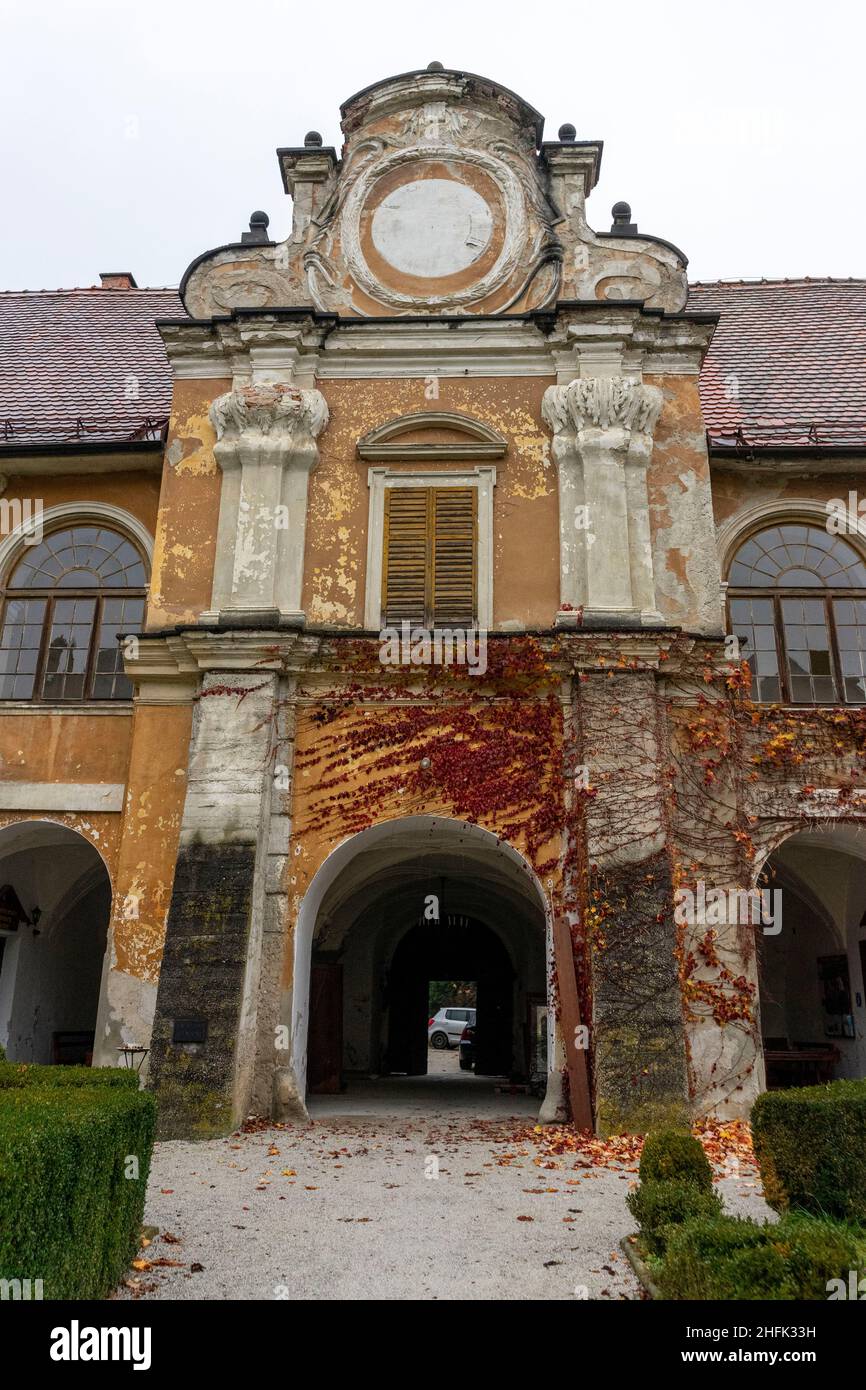 Decaying Statenberg castle still shows its magnificent past Stock Photo ...