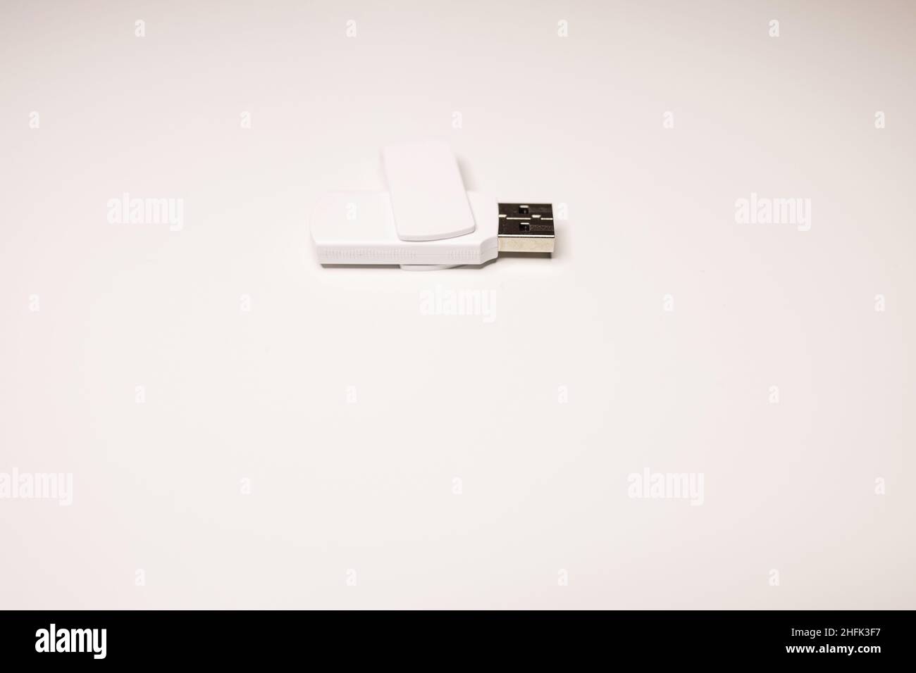 Usb drive table hi-res stock photography and images - Alamy