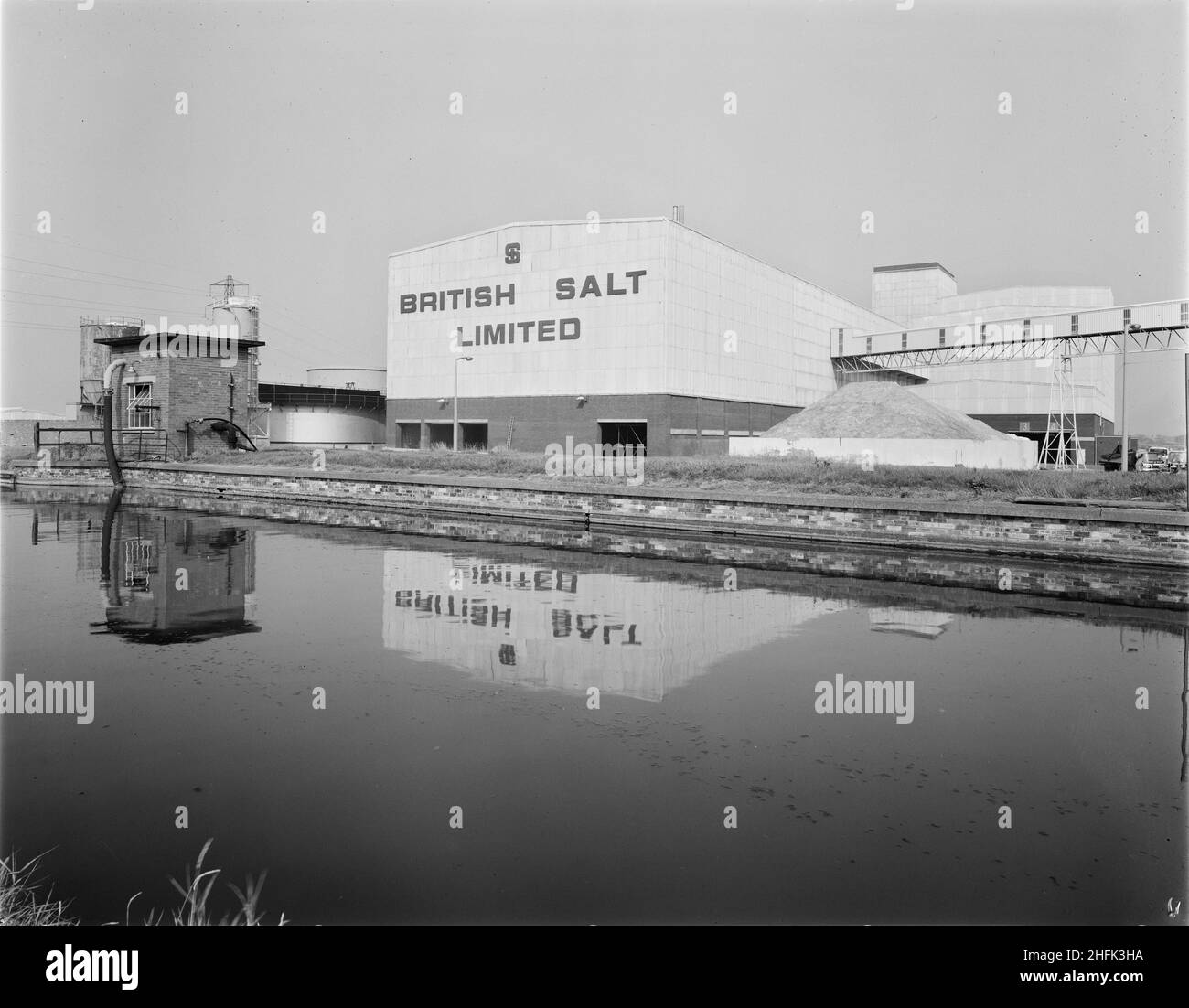 View main building country Black and White Stock Photos & Images - Alamy