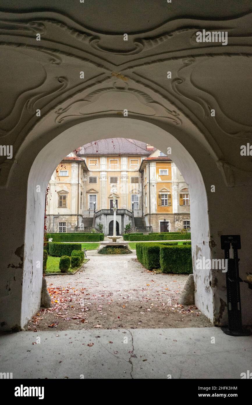 Decaying Statenberg castle still shows its magnificent past Stock Photo ...