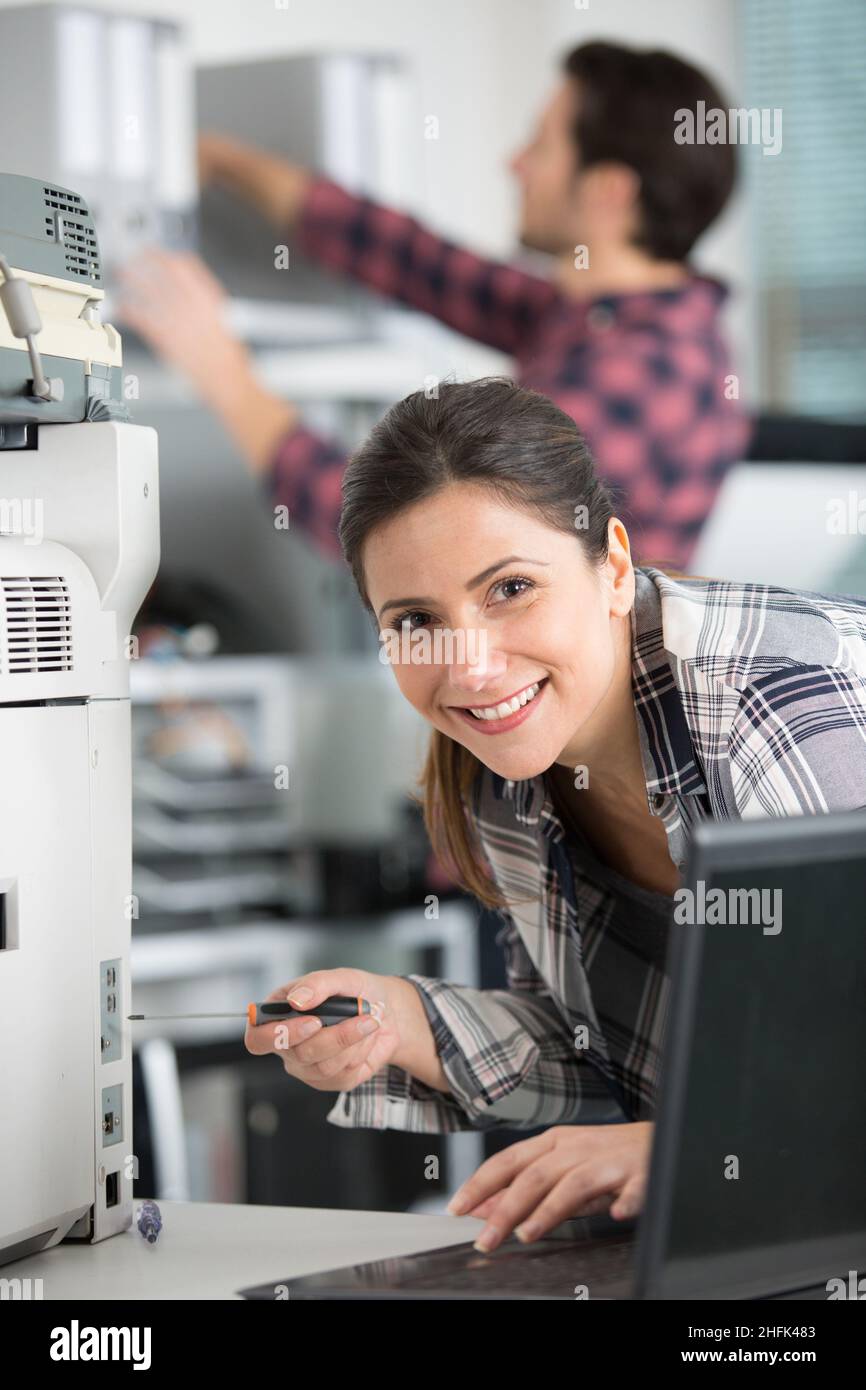 Engineer repairing laptop office hi-res stock photography and images ...