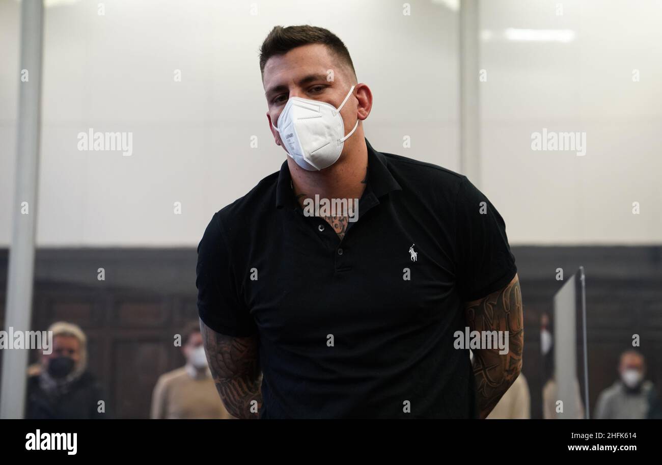 Hamburg, Germany. 17th Jan, 2022. Rapper Gzuz stands at the beginning ...