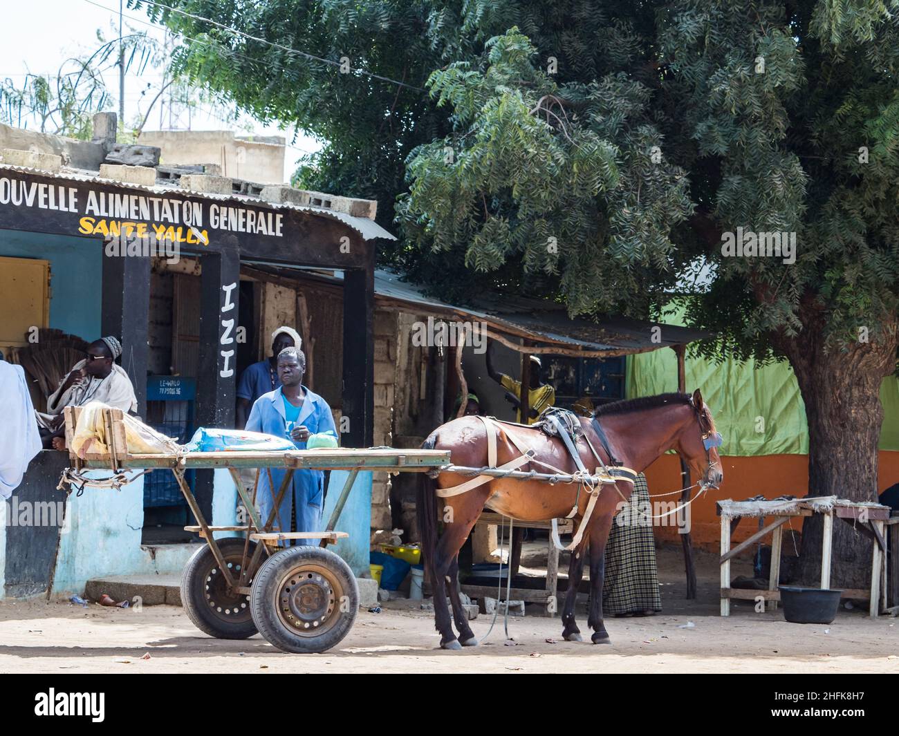 African cities hi-res stock photography and images - Alamy
