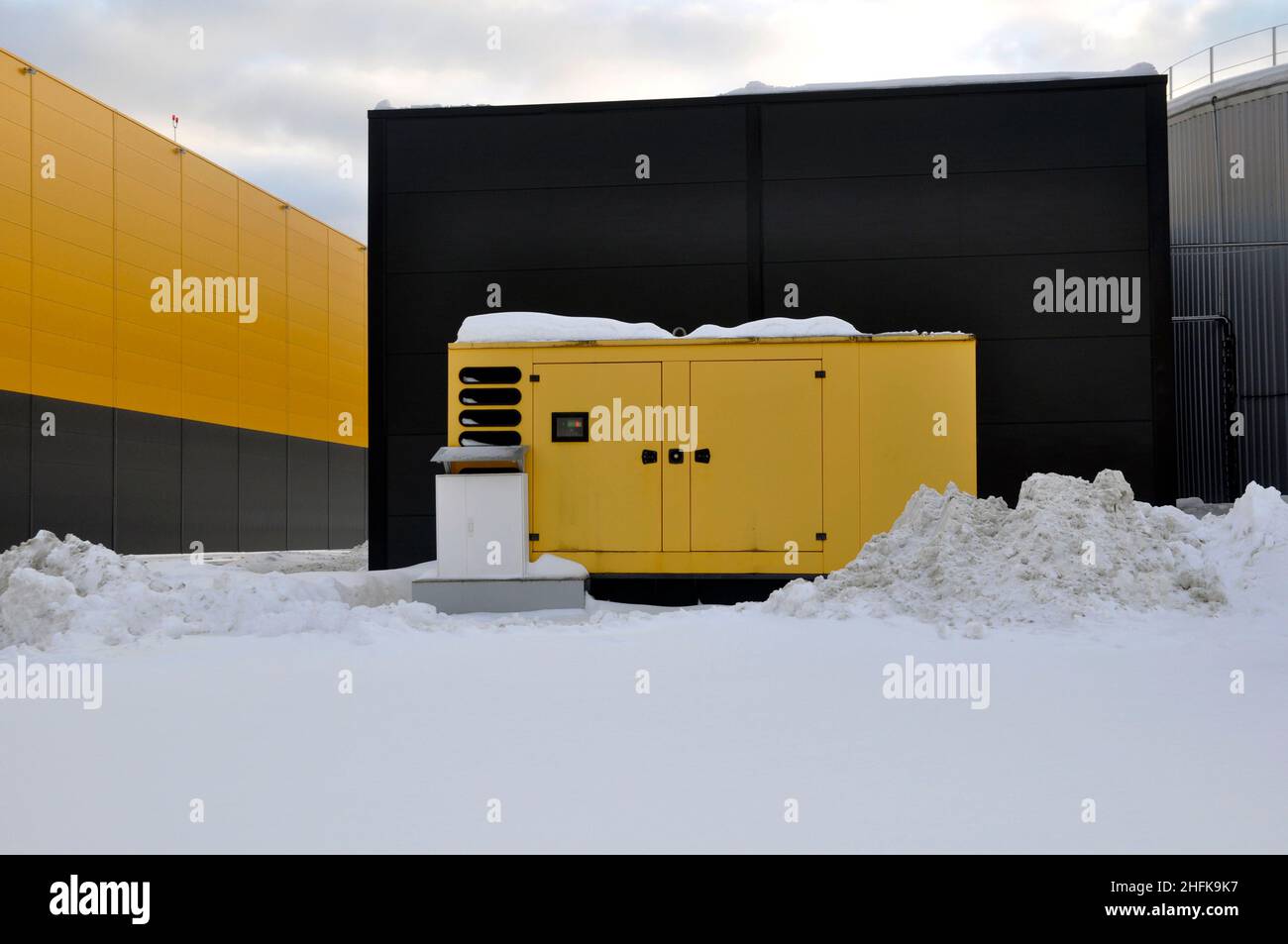 Mobile diesel generator for emergency power supply in winter. Industry ...