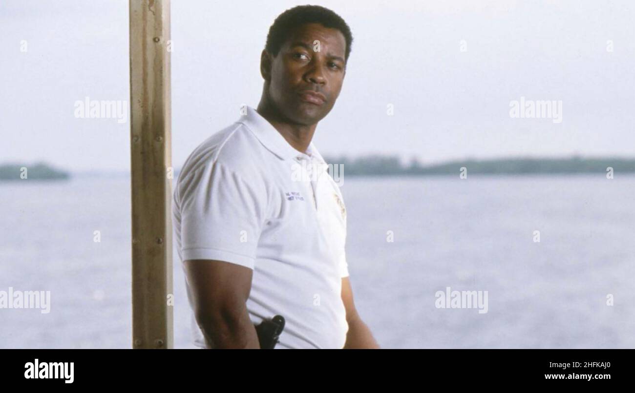 OUT OF TIME 2003 20th Century Fox film with Denzel Washington Stock ...