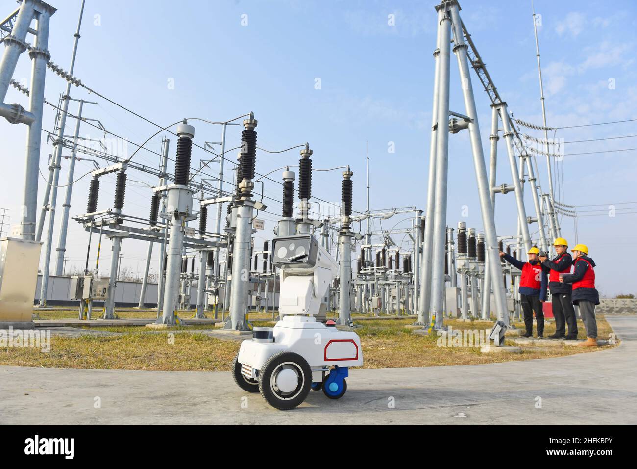 Power supply robot hi-res stock photography and images - Alamy