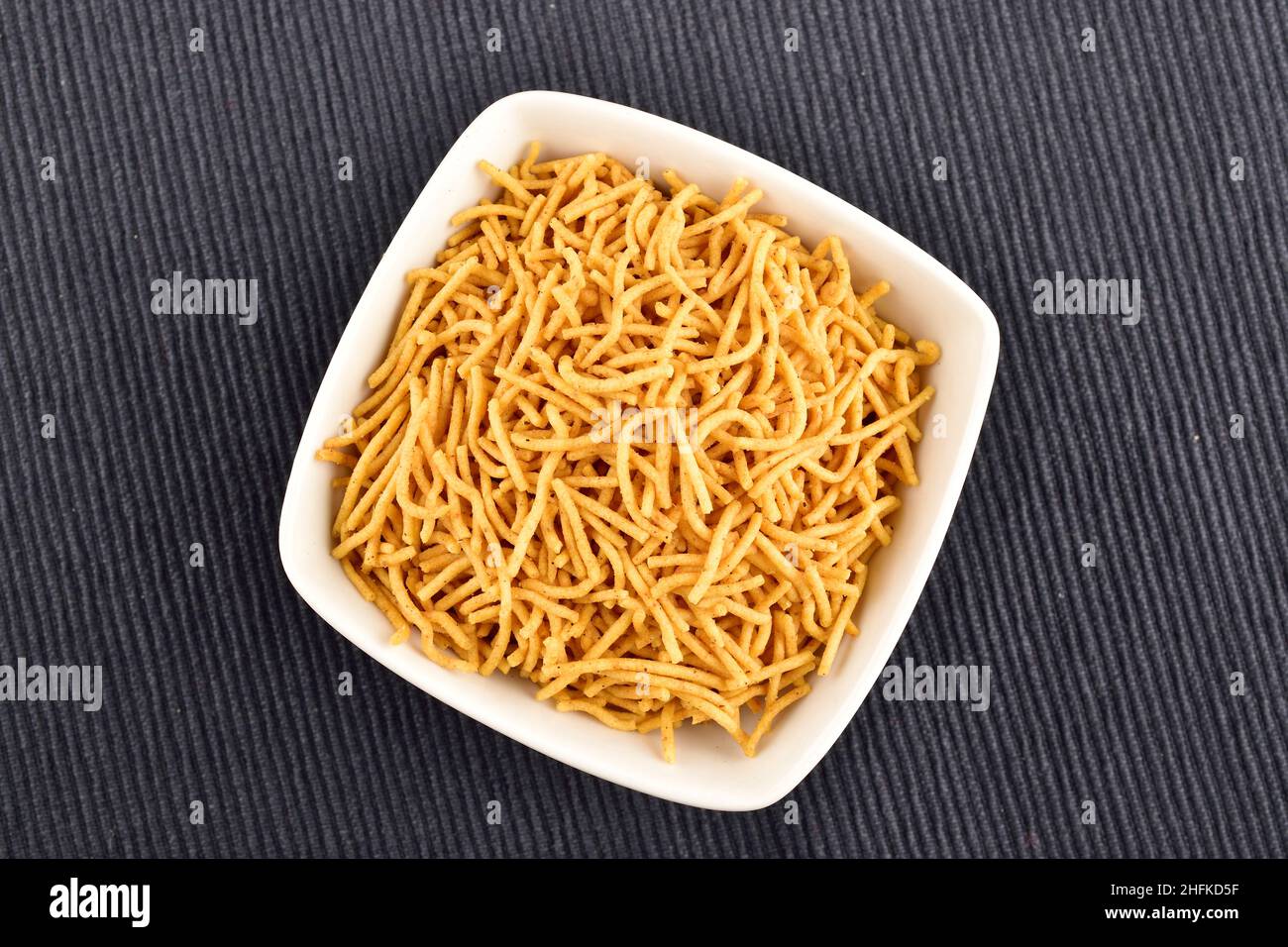 Crunchy indian snack hi-res stock photography and images - Alamy