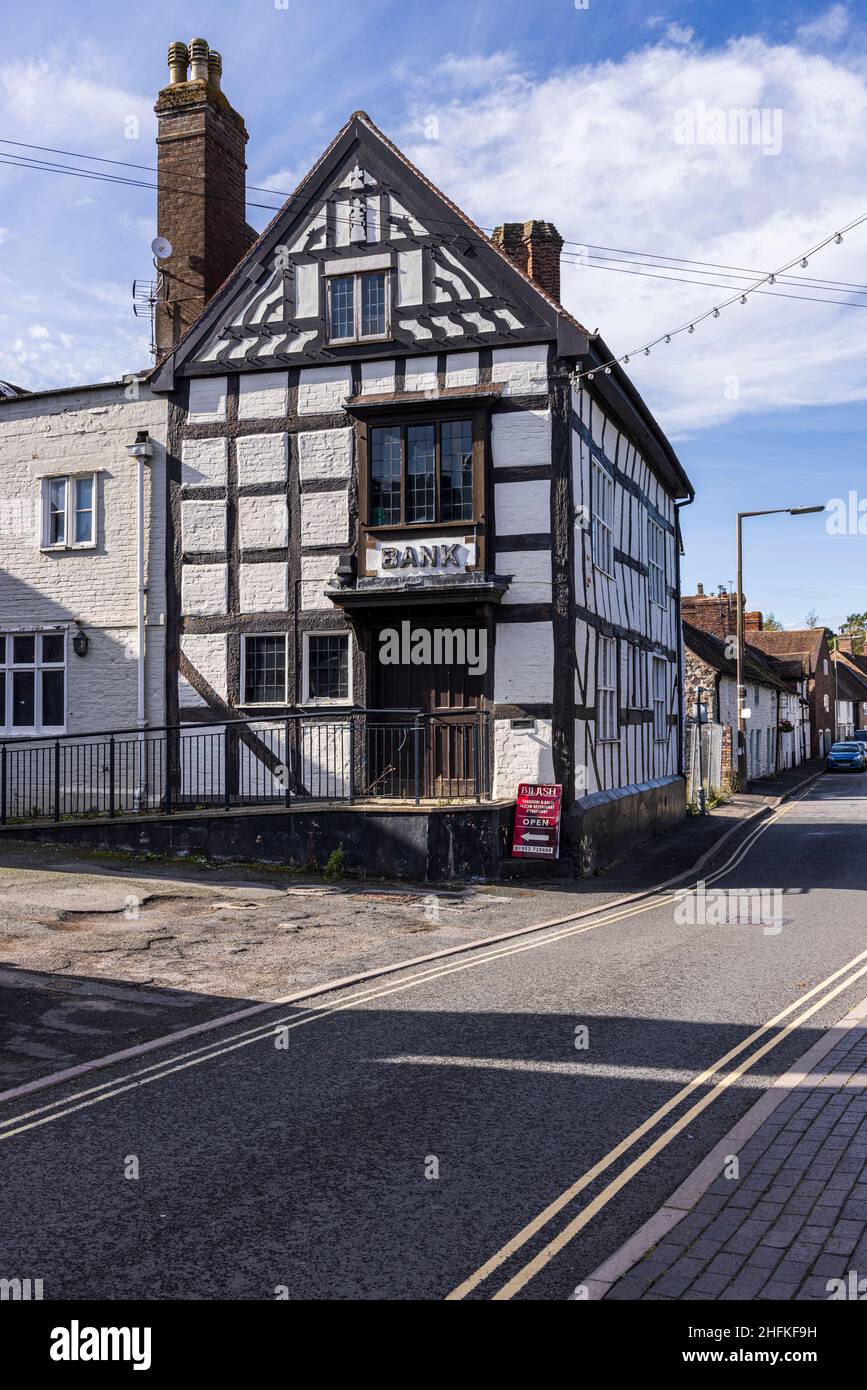 English timber frame architecture hi-res stock photography and images ...