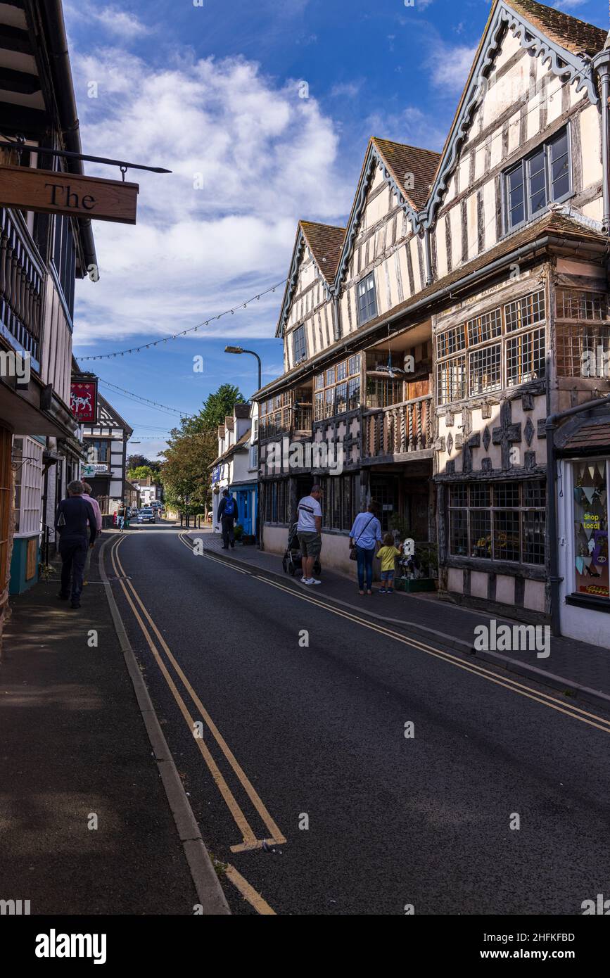 Much wenlock high street hi-res stock photography and images - Alamy
