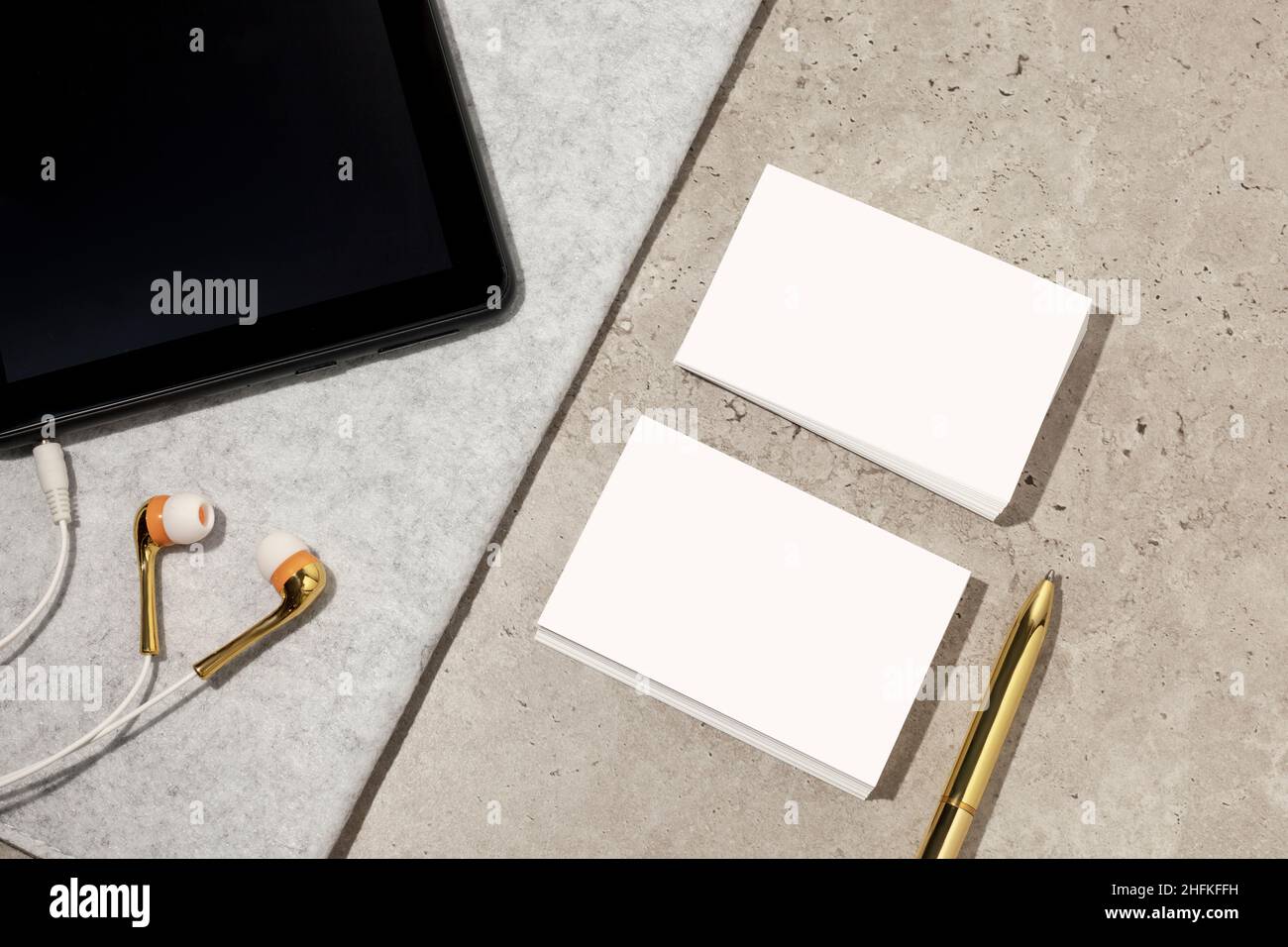 Empty id card hi-res stock photography and images - Alamy