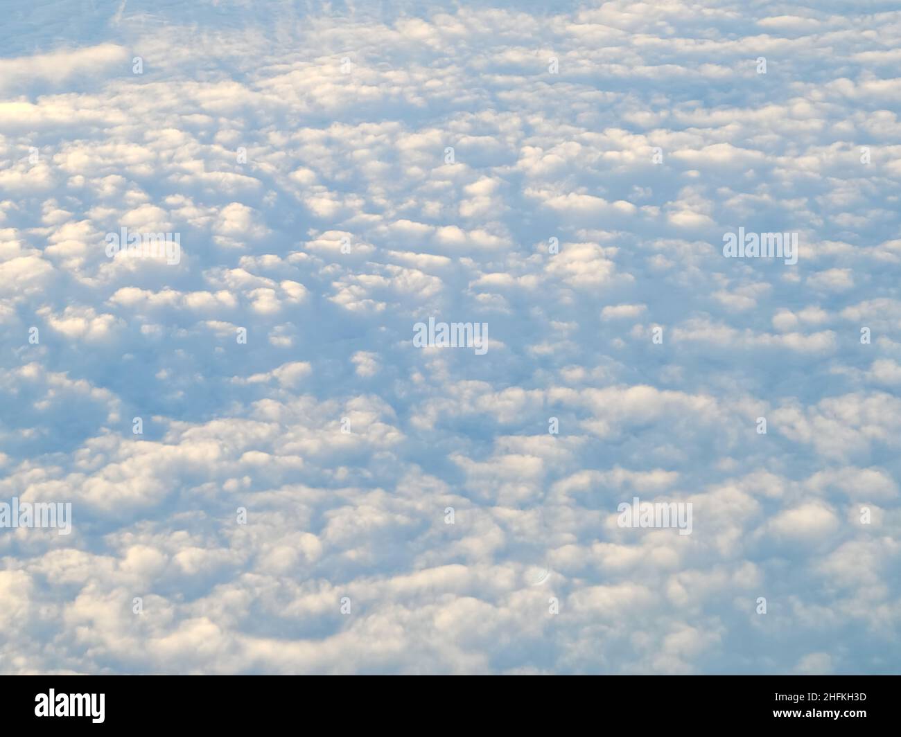 cloud texture background. white clouds top view Stock Photo - Alamy