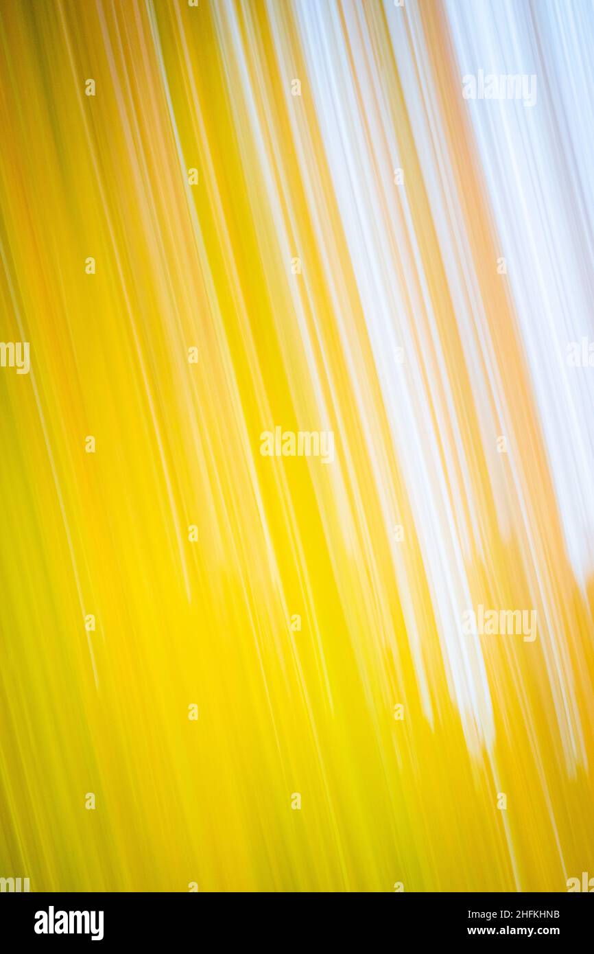 Moving color hi-res stock photography and images - Alamy