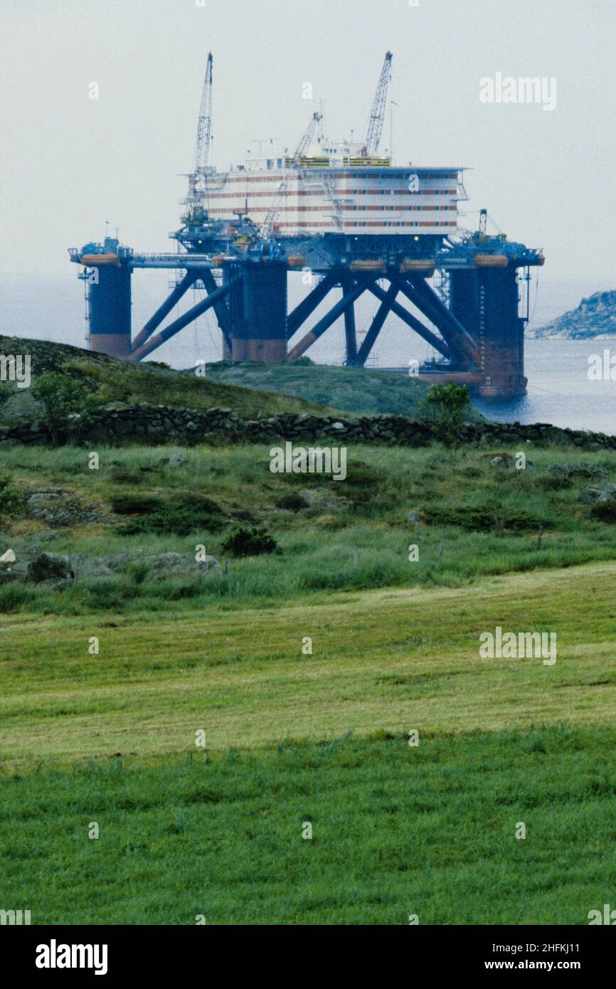 Oil rig in fjord in Norway Stock Photo - Alamy