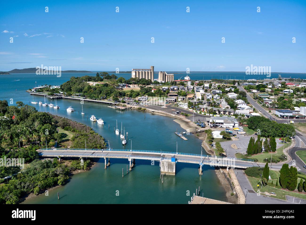 Aerial of the Matthew Flinders (Gladstone Marina) traffic bridge ...