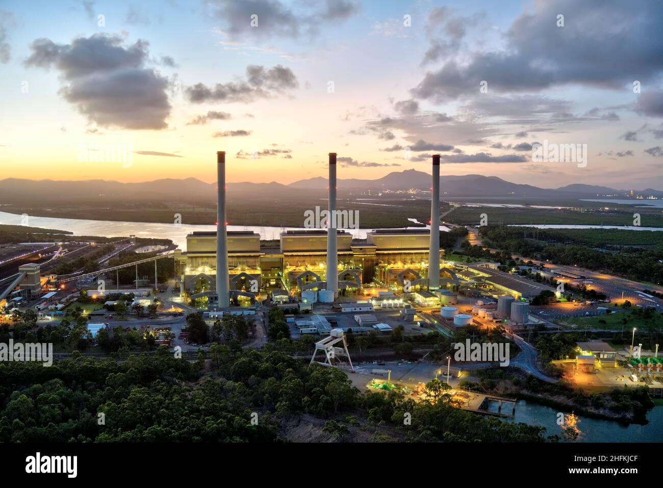 Aerial of Queensland’s largest single coal fired power station in ...