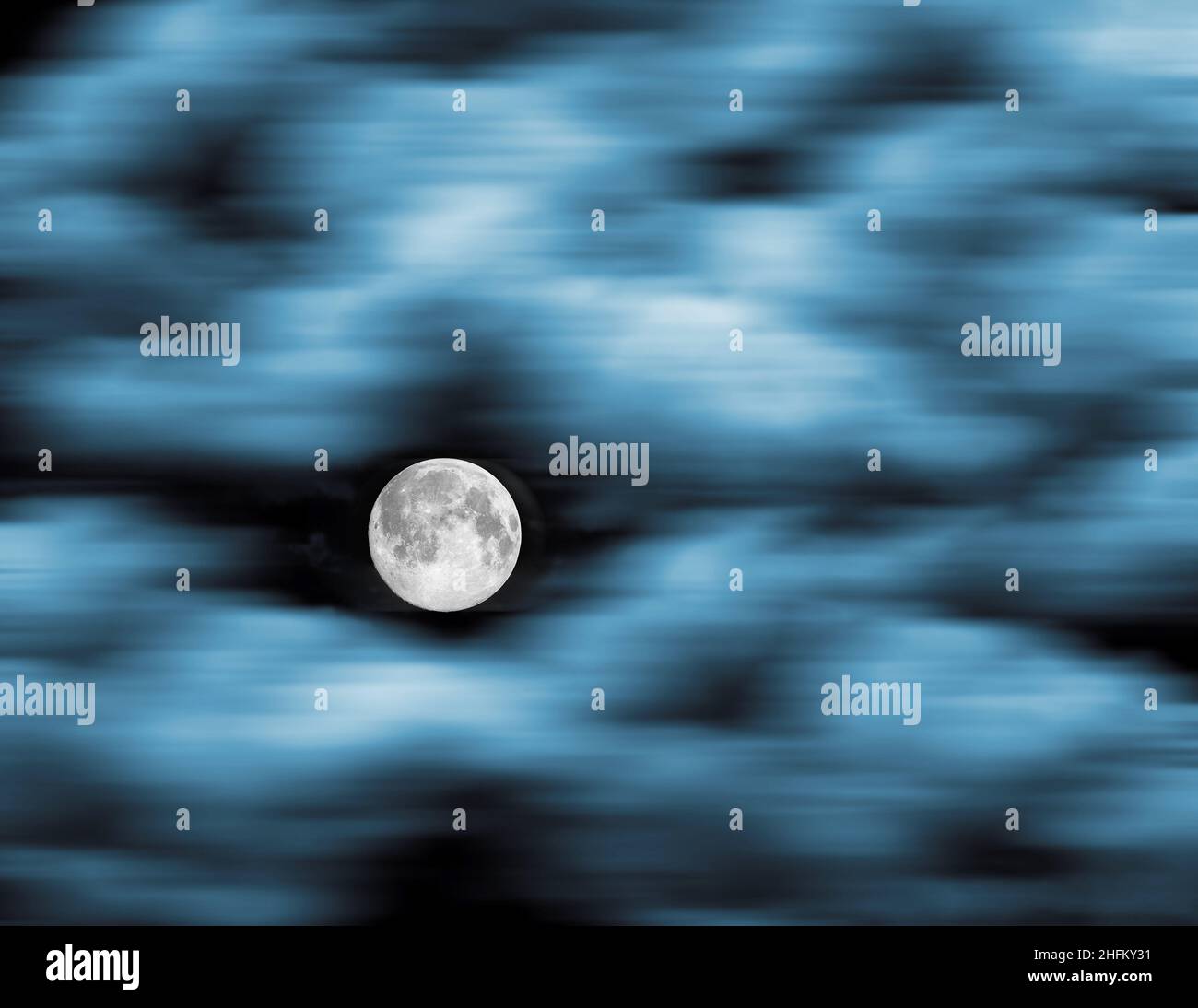 Full moon midnight fast windy hi-res stock photography and images - Alamy