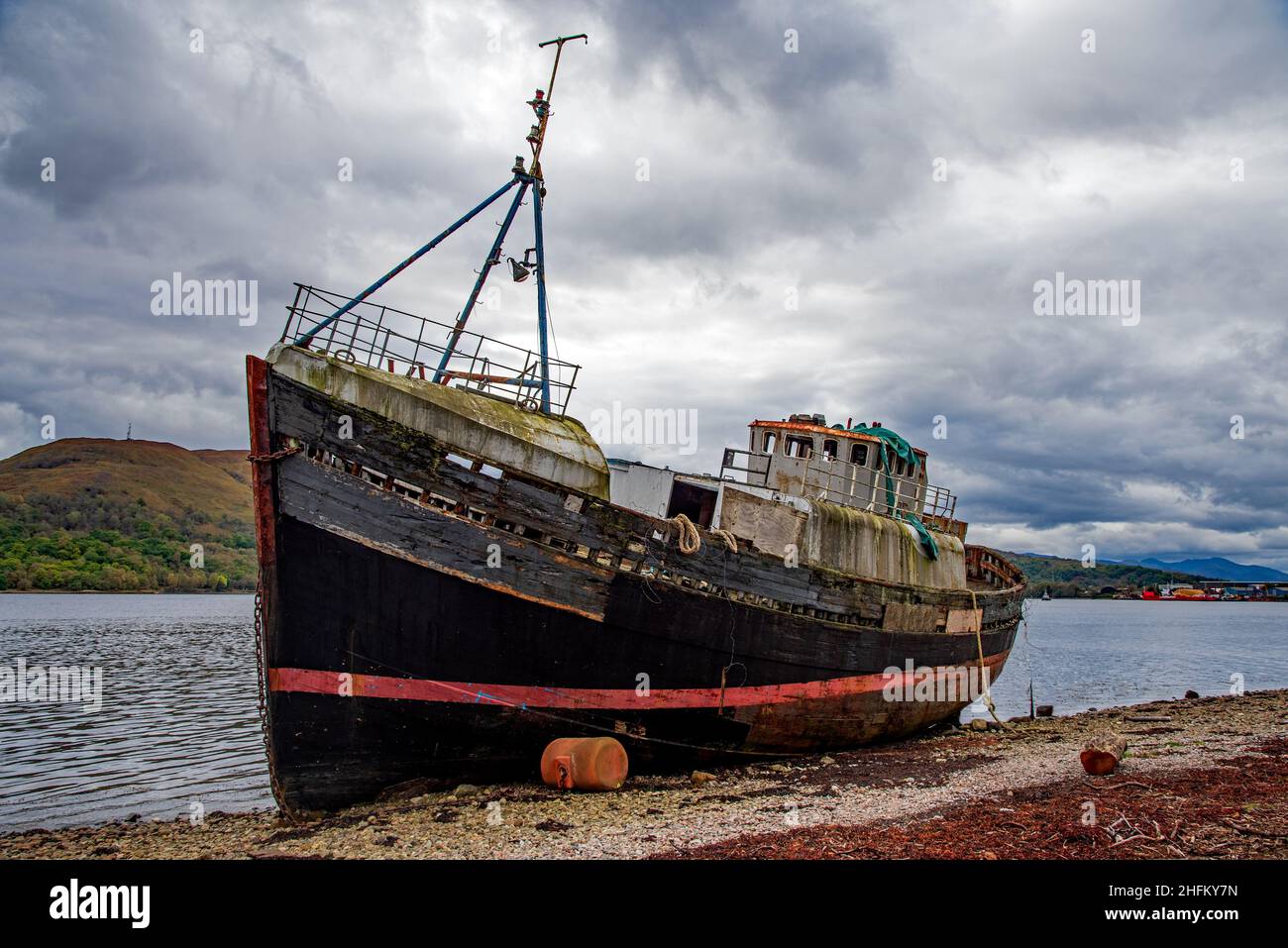 Loch linnhe shipwreck hi-res stock photography and images - Alamy
