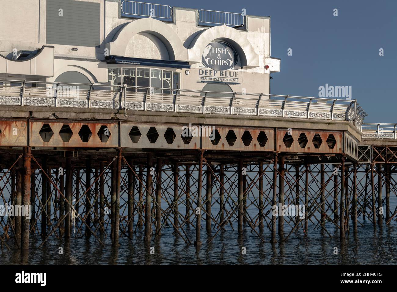 English classic architecture hi-res stock photography and images - Alamy