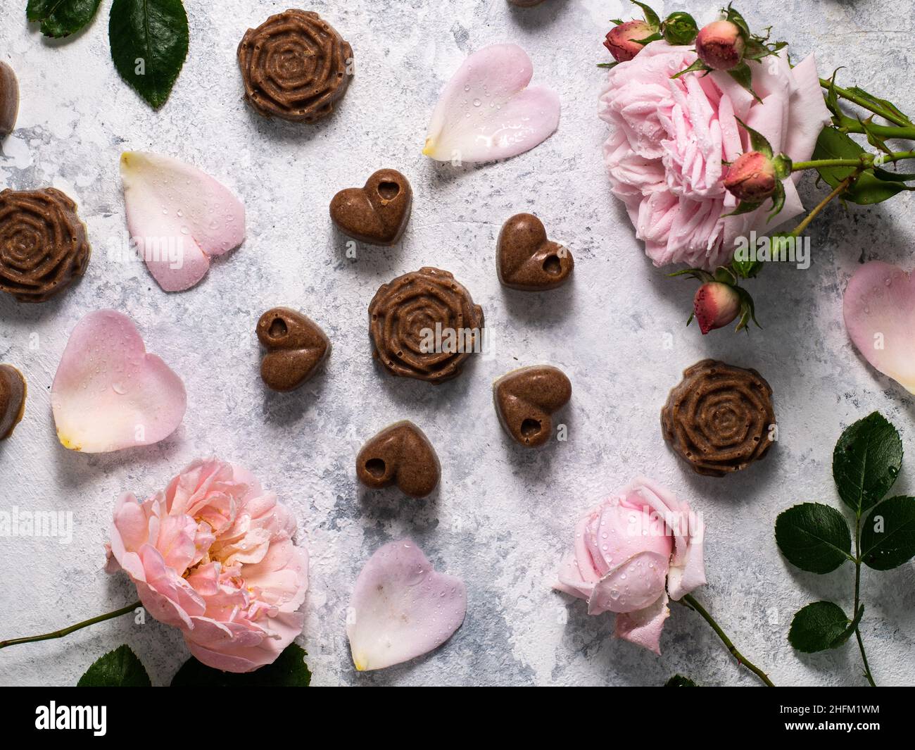 Chocolate roses and hearts Stock Photo - Alamy