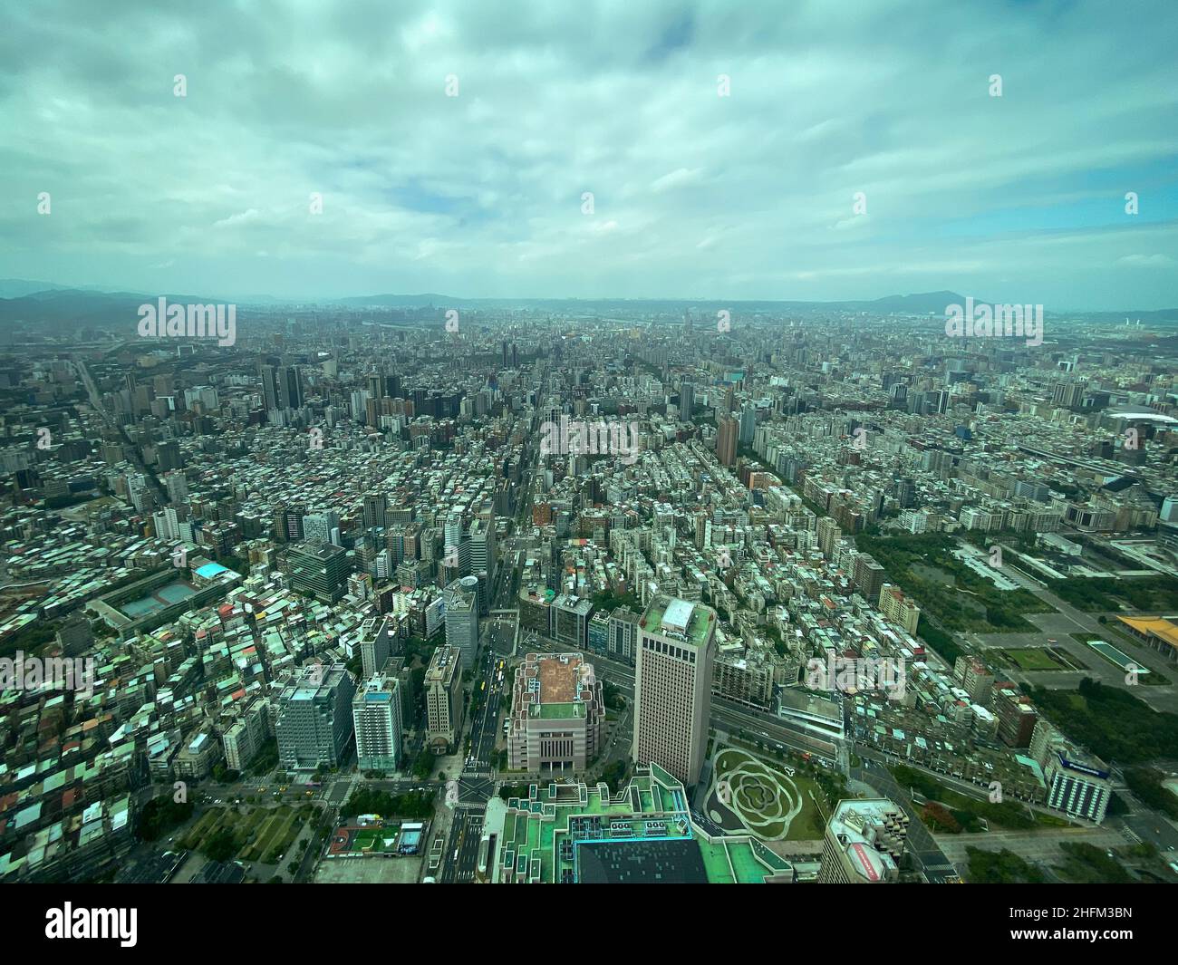 Taipei 101 view hi-res stock photography and images - Alamy