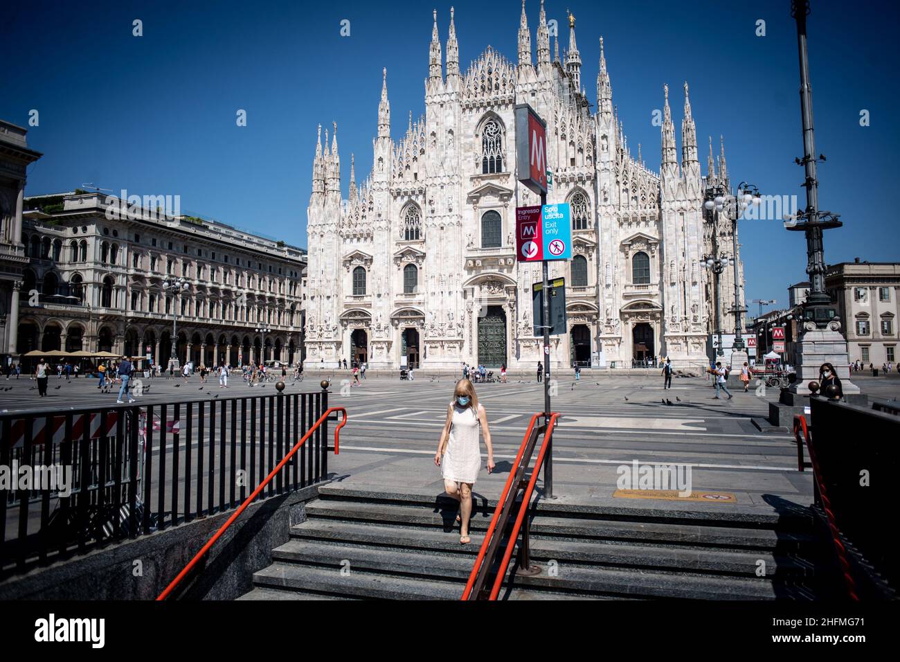 Obbligo mascherine hi-res stock photography and images - Alamy