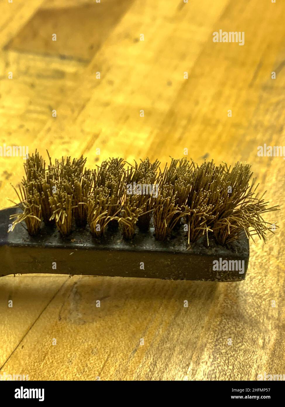 Brass wire hi-res stock photography and images - Alamy