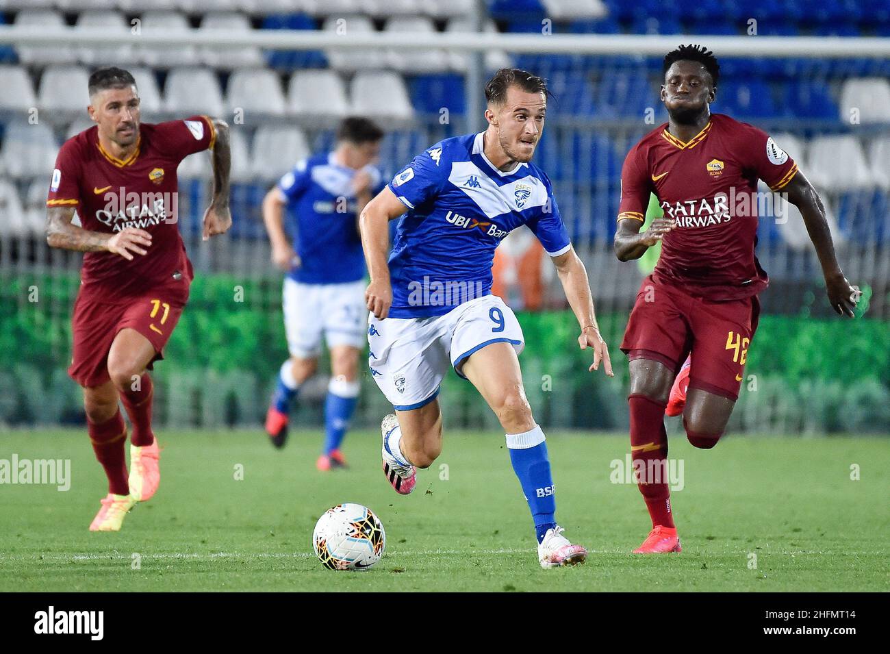 Stadio orizzontale hi-res stock photography and images - Alamy