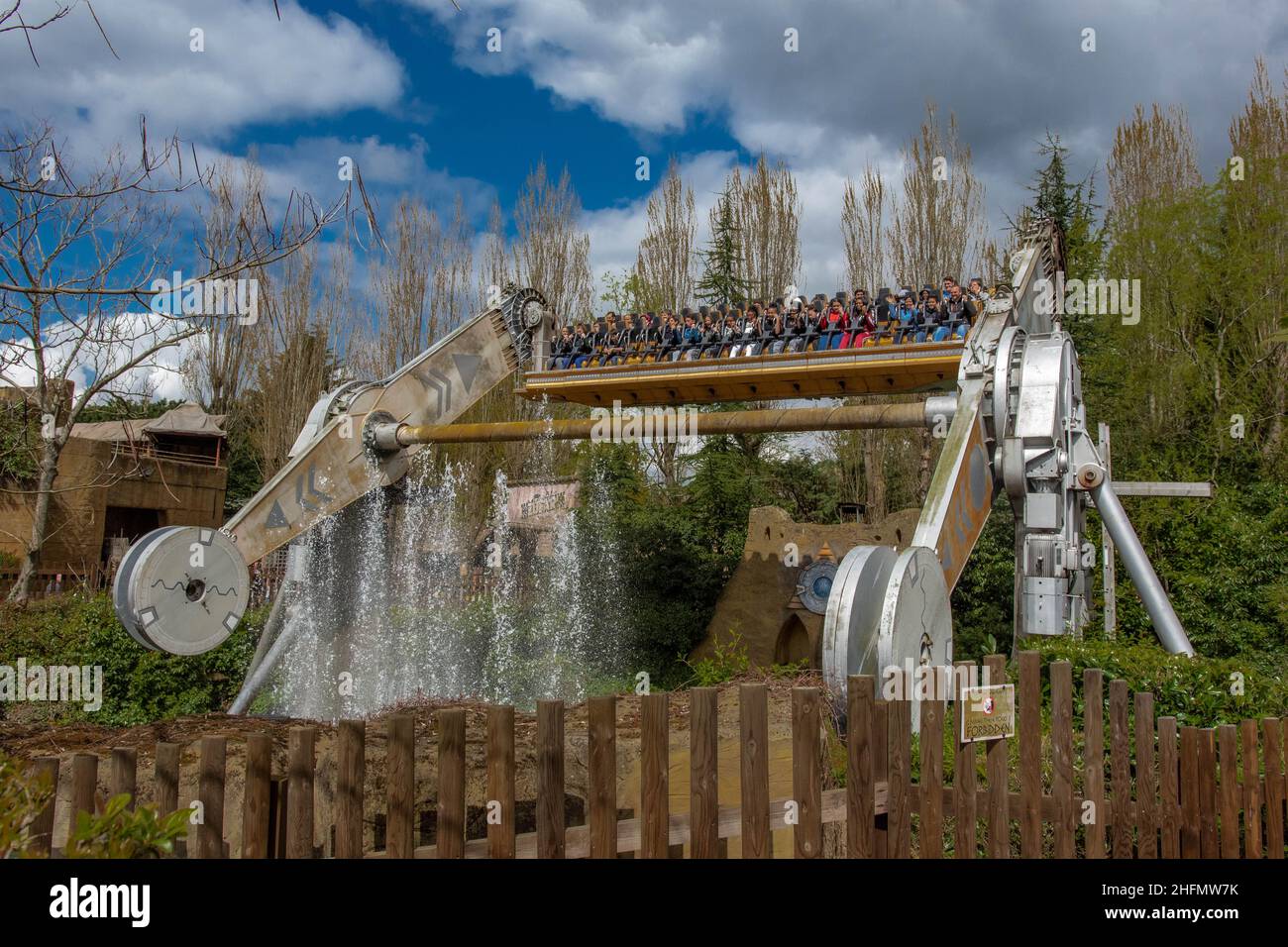 The Lost Rides of Chessington World of Adventure CWOA Rameses Revenge ...