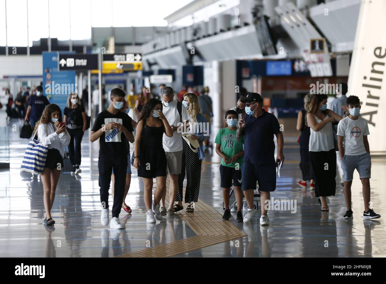 Viaggio aereo hi-res stock photography and images - Alamy