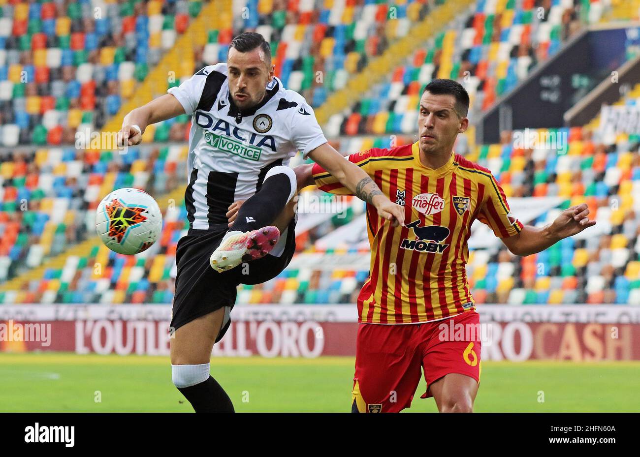 Paz soccer hi-res stock photography and images - Alamy