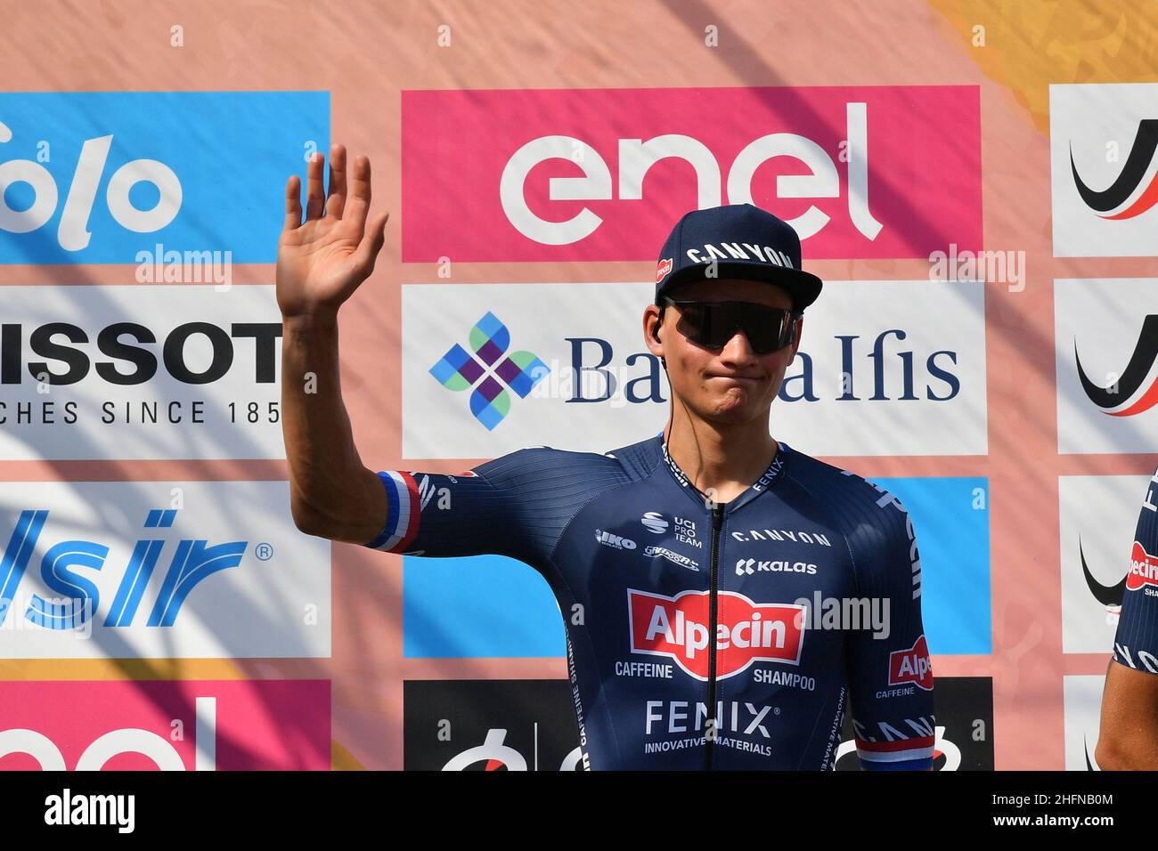 Mathieu van der poel podium hi-res stock photography and images - Alamy