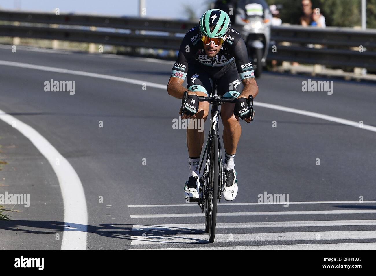 305 oss hi-res stock photography and images - Alamy