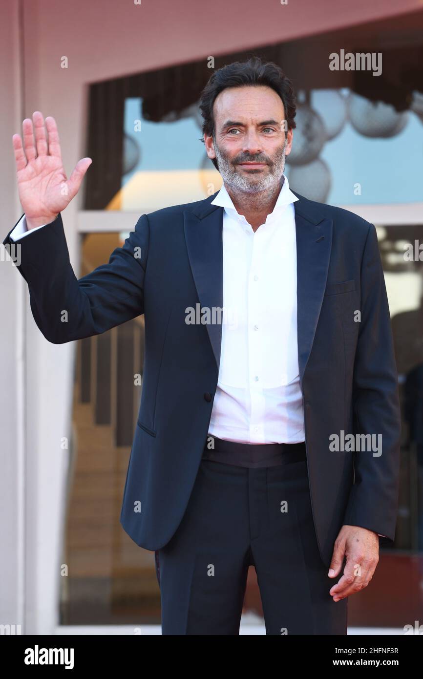 Anthony delon hi-res stock photography and images - Alamy