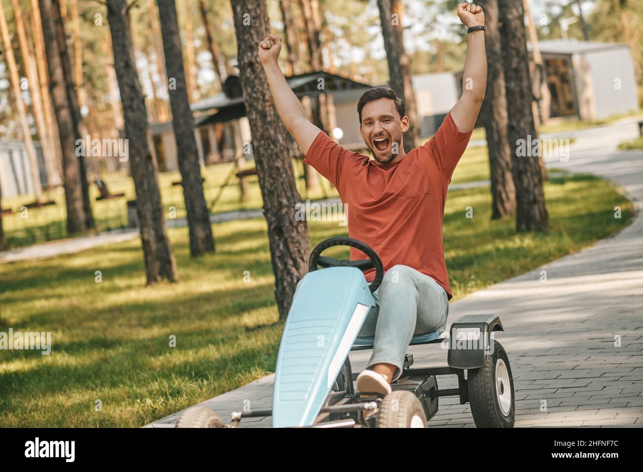 Man siting in car hi-res stock photography and images - Alamy
